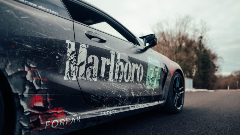 BMW M8 Malboro - Covering sur-mesure - CarWrap Design