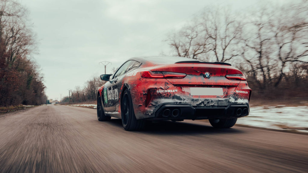 BMW M8 Malboro - Covering sur-mesure - CarWrap Design